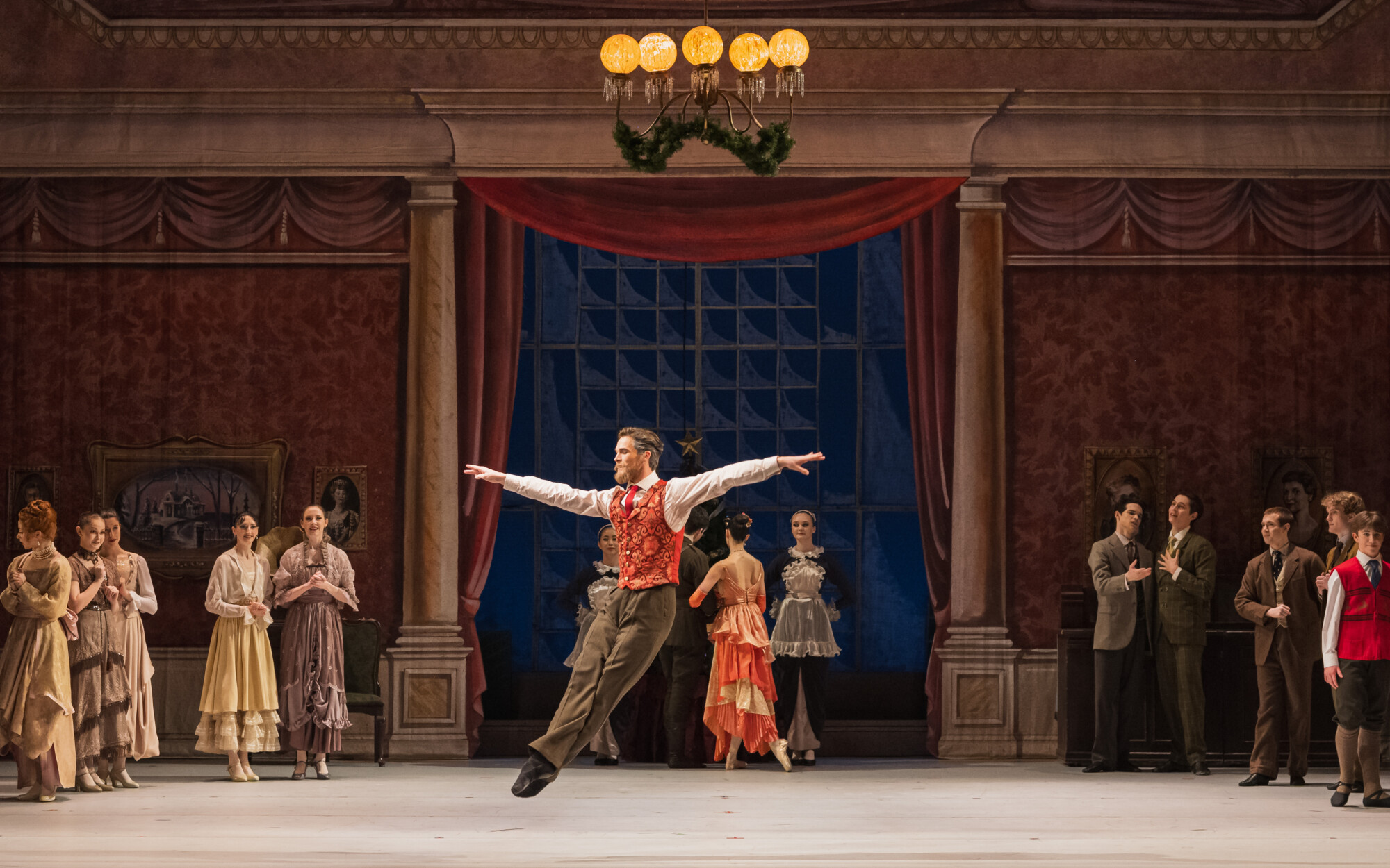 Nutcracker on Tour - Royal Winnipeg Ballet